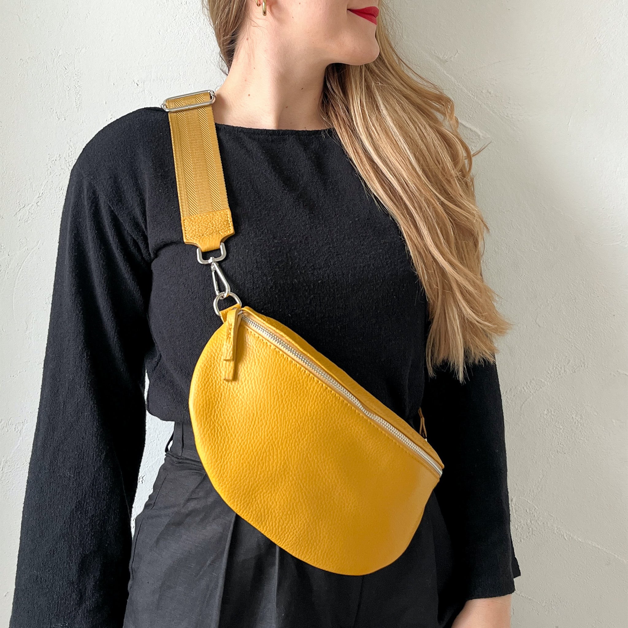 Leder Bauchtasche TONI mit wechselbarem Gurt made in Italy | lePelou ...