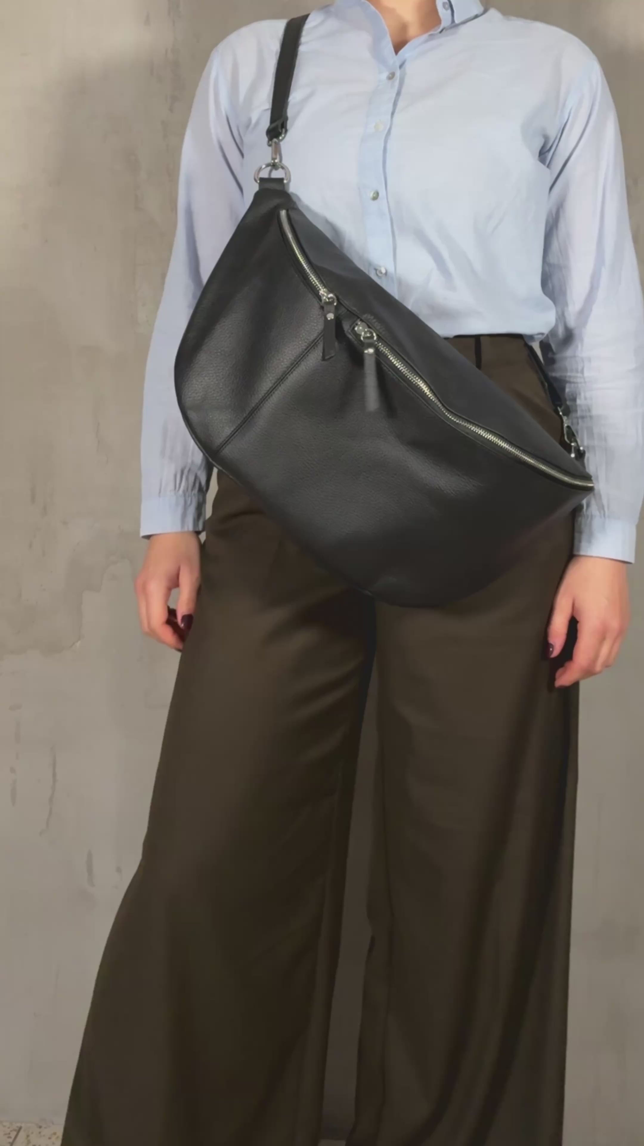 XXL leather fanny pack made in Italy | lePelou